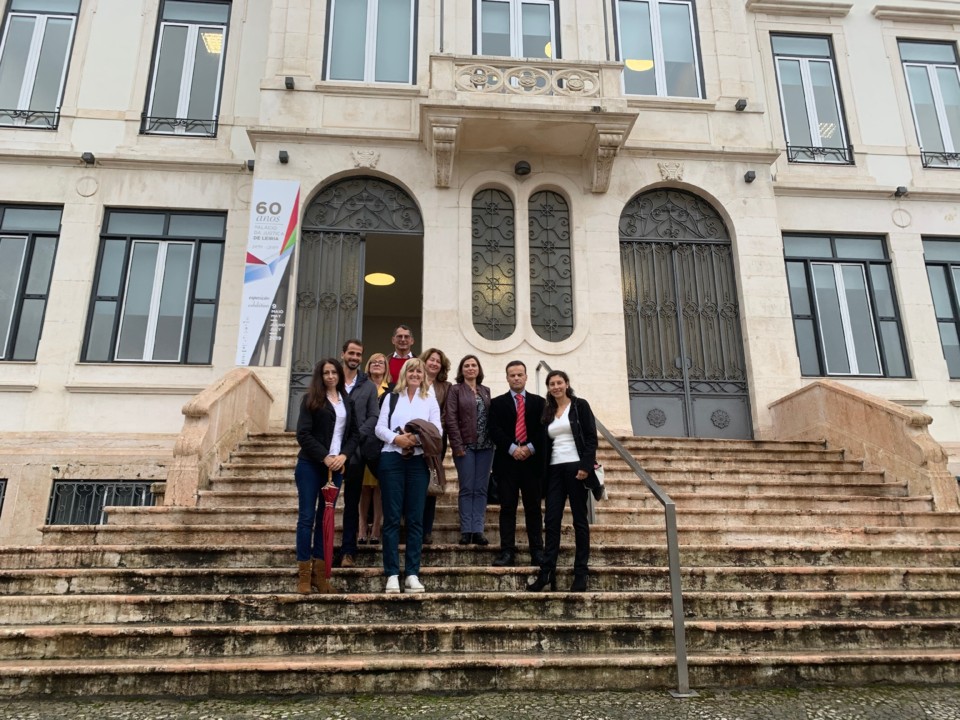 Informação da DGAJ sobre Formação dos Oficiais de Justiça - Oficial de ...