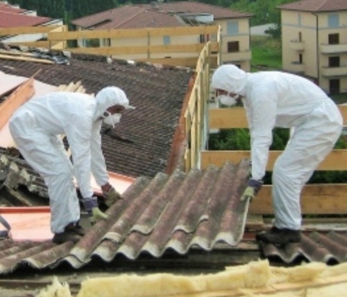 Perigo: Mais Obras com Amianto - Oficial de Justiça