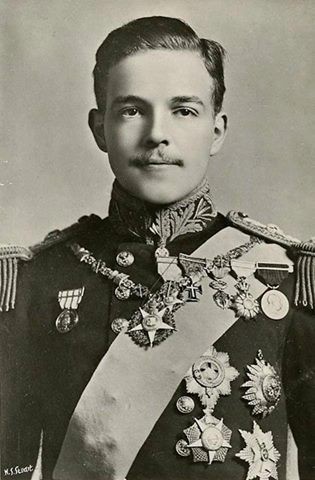 Foto do Rei D.Manuel II - A Monarquia Portuguesa